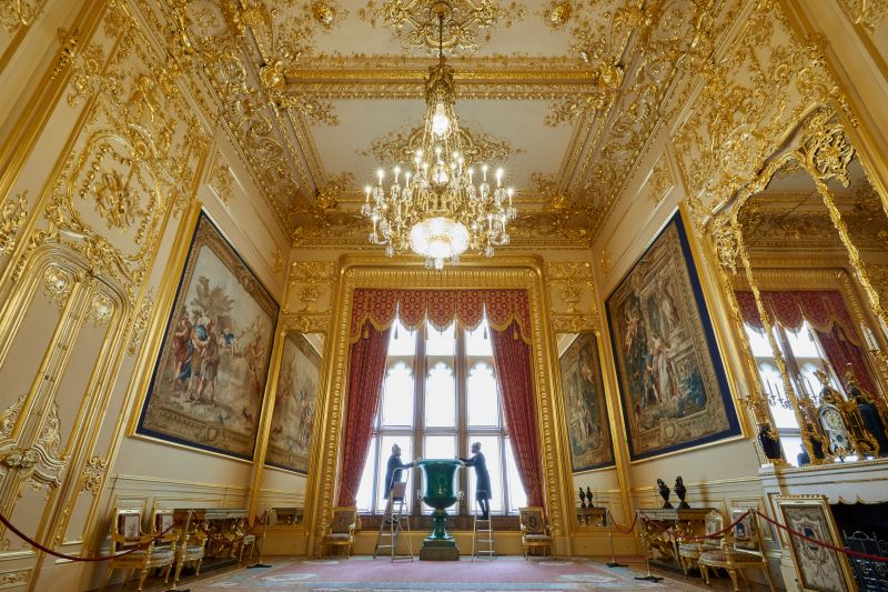 Preparations underway to reopen Windsor Castle to visitors on 17 May ...